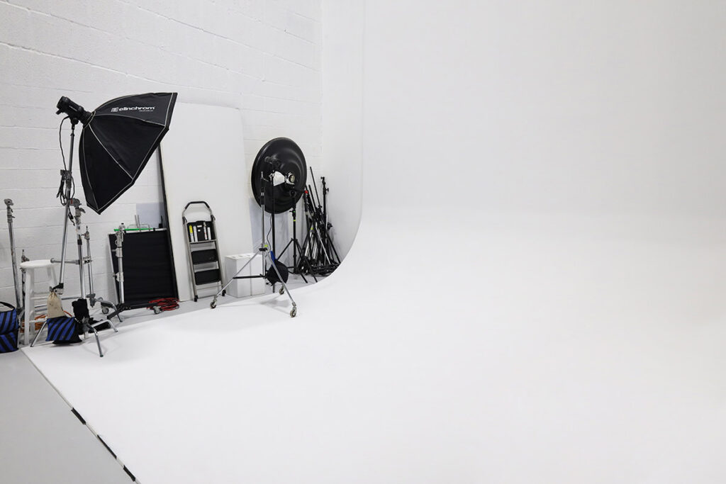 BTS: Commercial Product Photography - Anna GunselmanAnna Gunselman